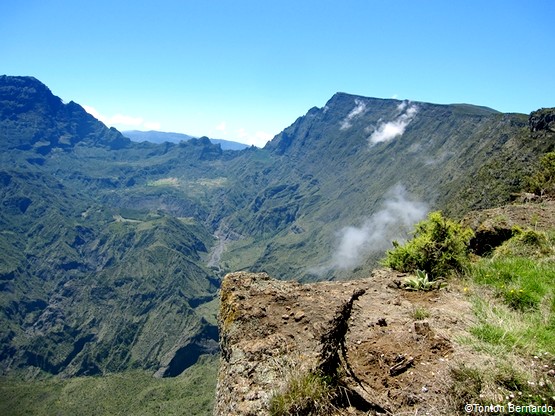 Explorez le Piton Maïdo sur l'île de la Réunion